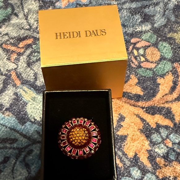 Heidi Daus | Jewelry | Heidi Daus Vibrant Pink And Gold Statement Ring ...